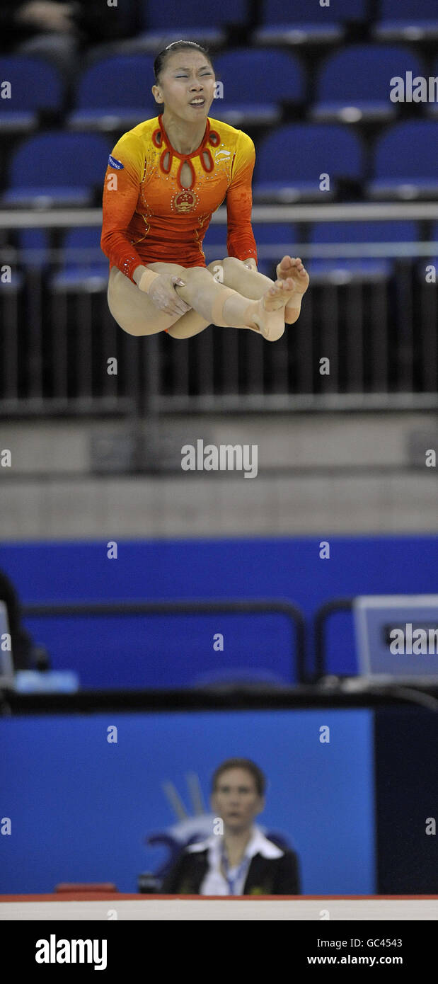 China's Yilin Yang performs her floor routine during the Gymnastics ...