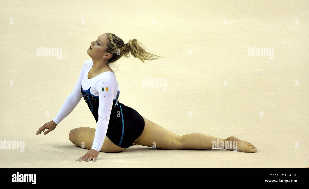 Sarah wedel hi-res stock photography and images - Alamy