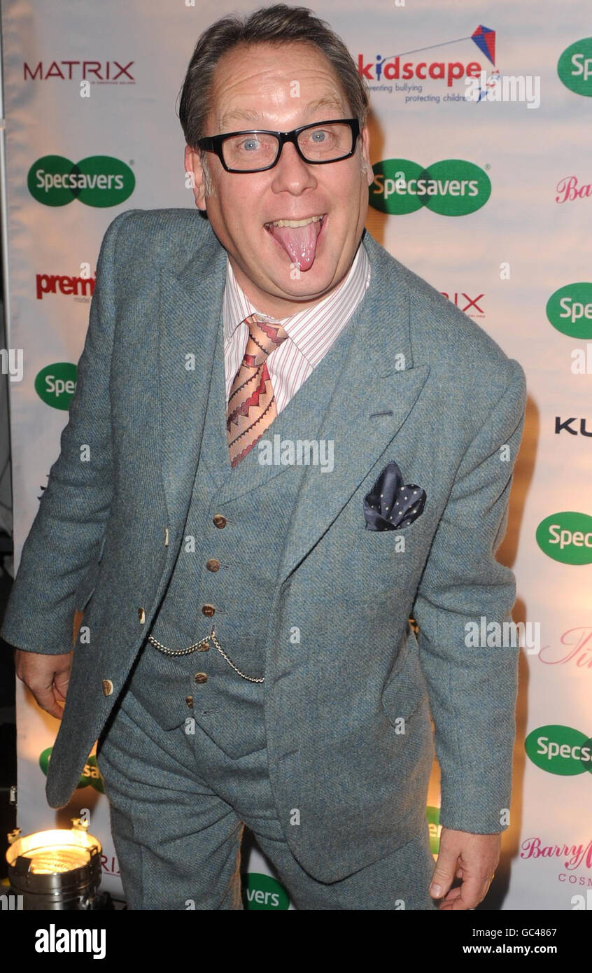 Vic Reeves arrives for the Specsavers Spectacle Wearer of the Year ...