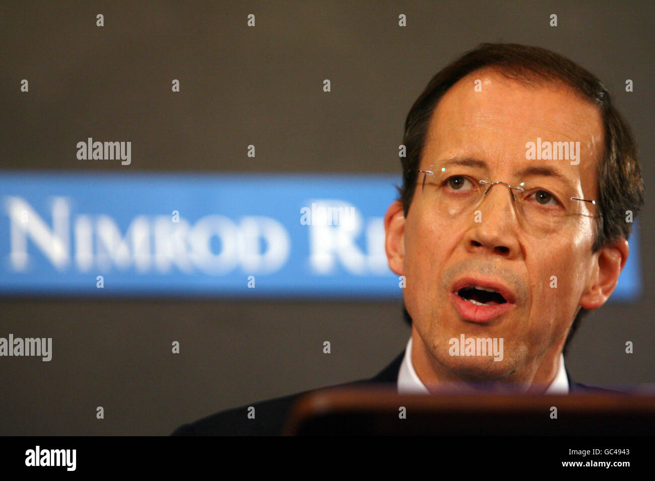 Nimrod crash report published hi-res stock photography and images - Alamy