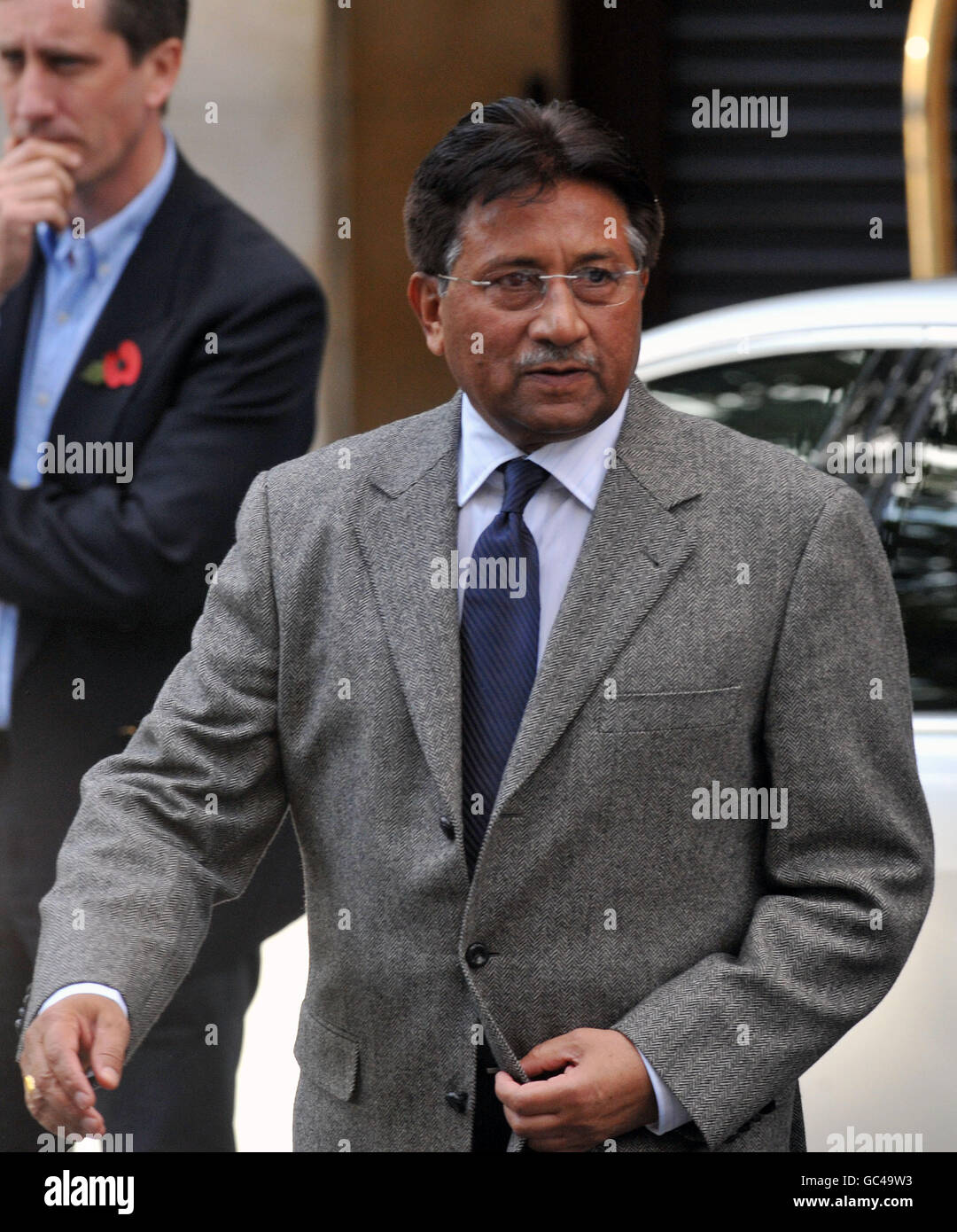 Former Pakistan President Pervez Musharraf leaves London's Dorchester ...