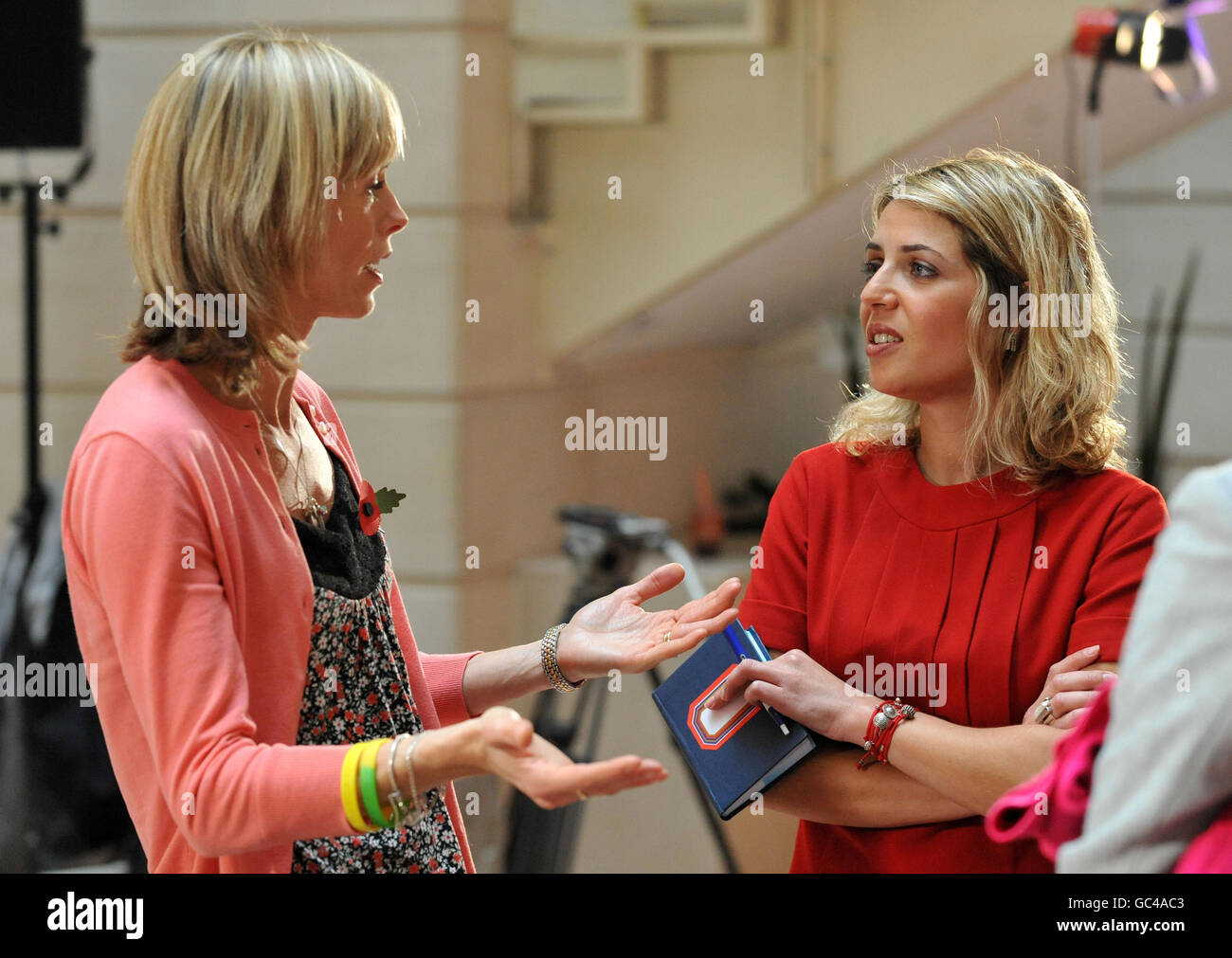 Kate McCann speaks to Portuguese TV channel RTP's reporter Sandra ...