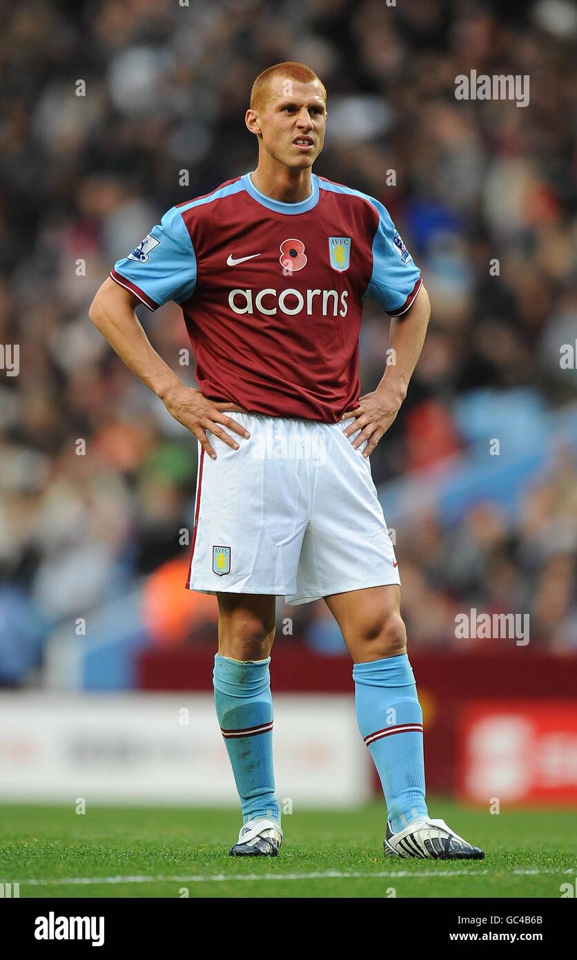 Soccer football steve sidwell full length hi-res stock photography and ...