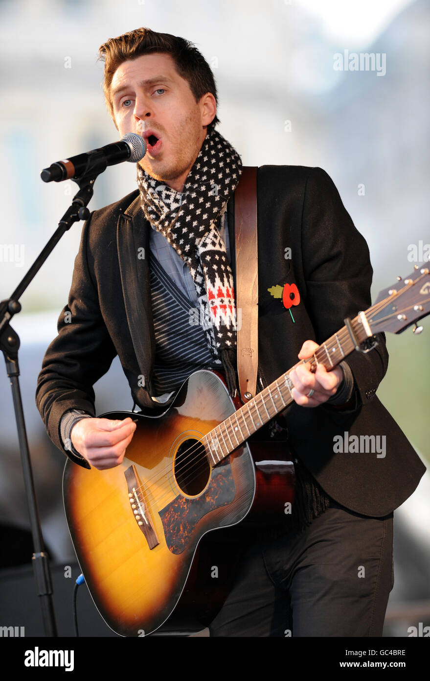 Lead singer joel pott athlete hi-res stock photography and images - Alamy