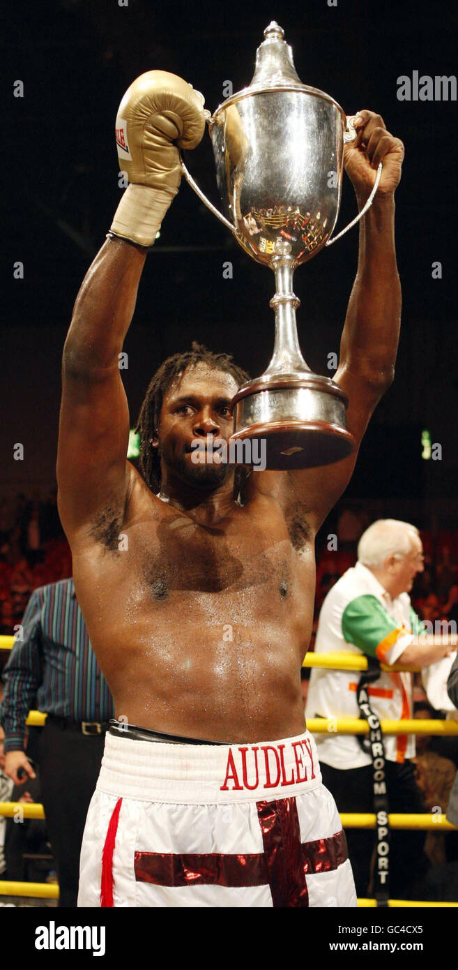 Boxing - Prizefighter - Heavyweight series - London ExCeL Arena Stock ...