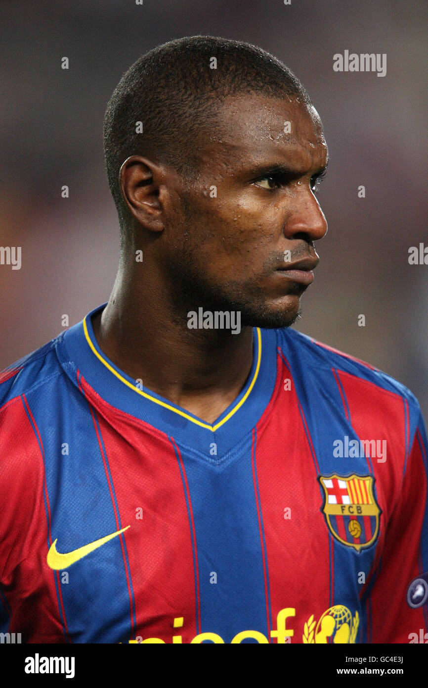 Eric abidal barcelona hi-res stock photography and images - Alamy