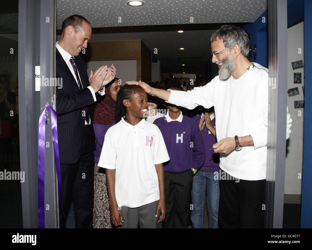 Yusuf Islam visits his old school Stock Photo - Alamy