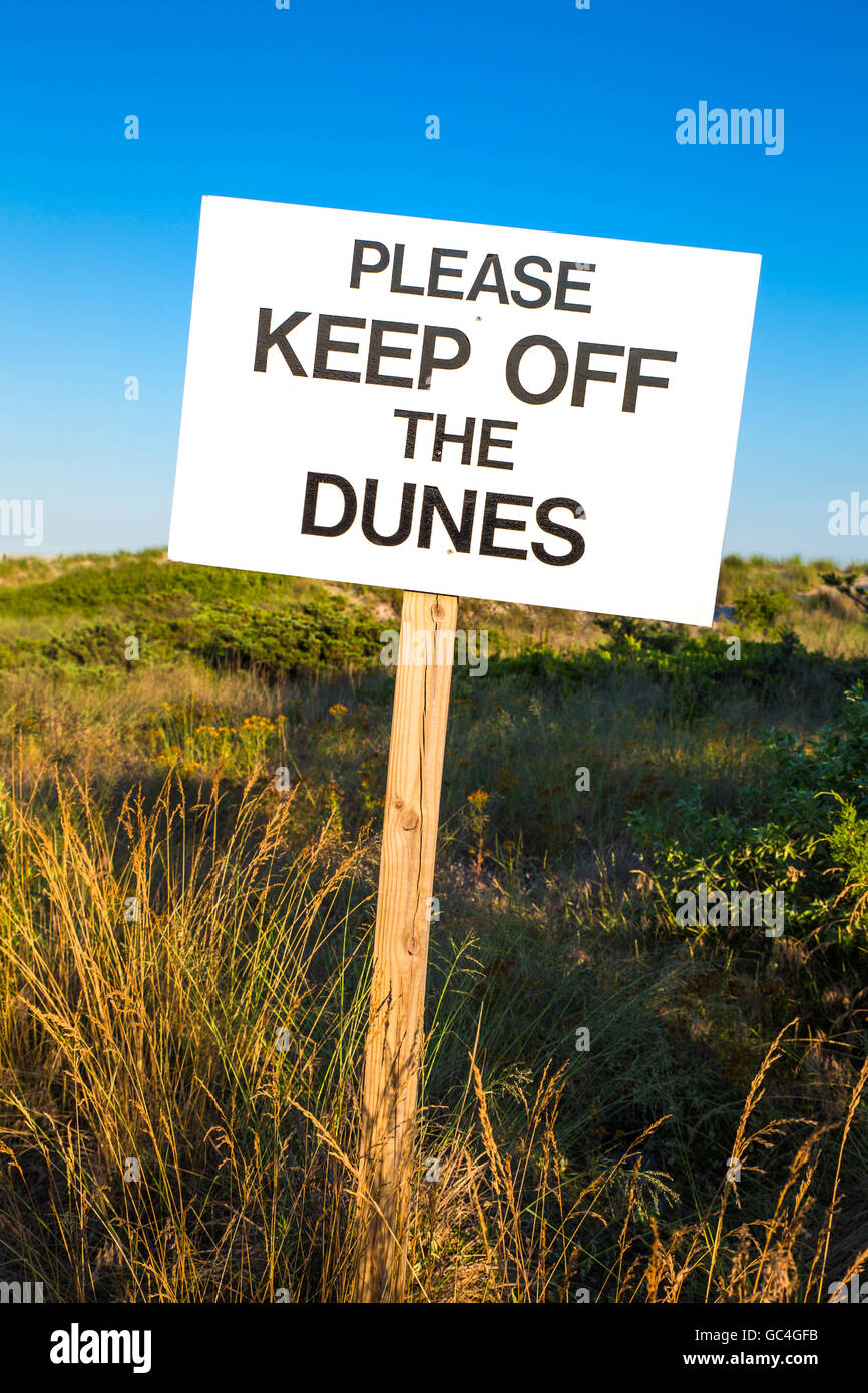 Keep off sand dunes sign hi-res stock photography and images - Alamy