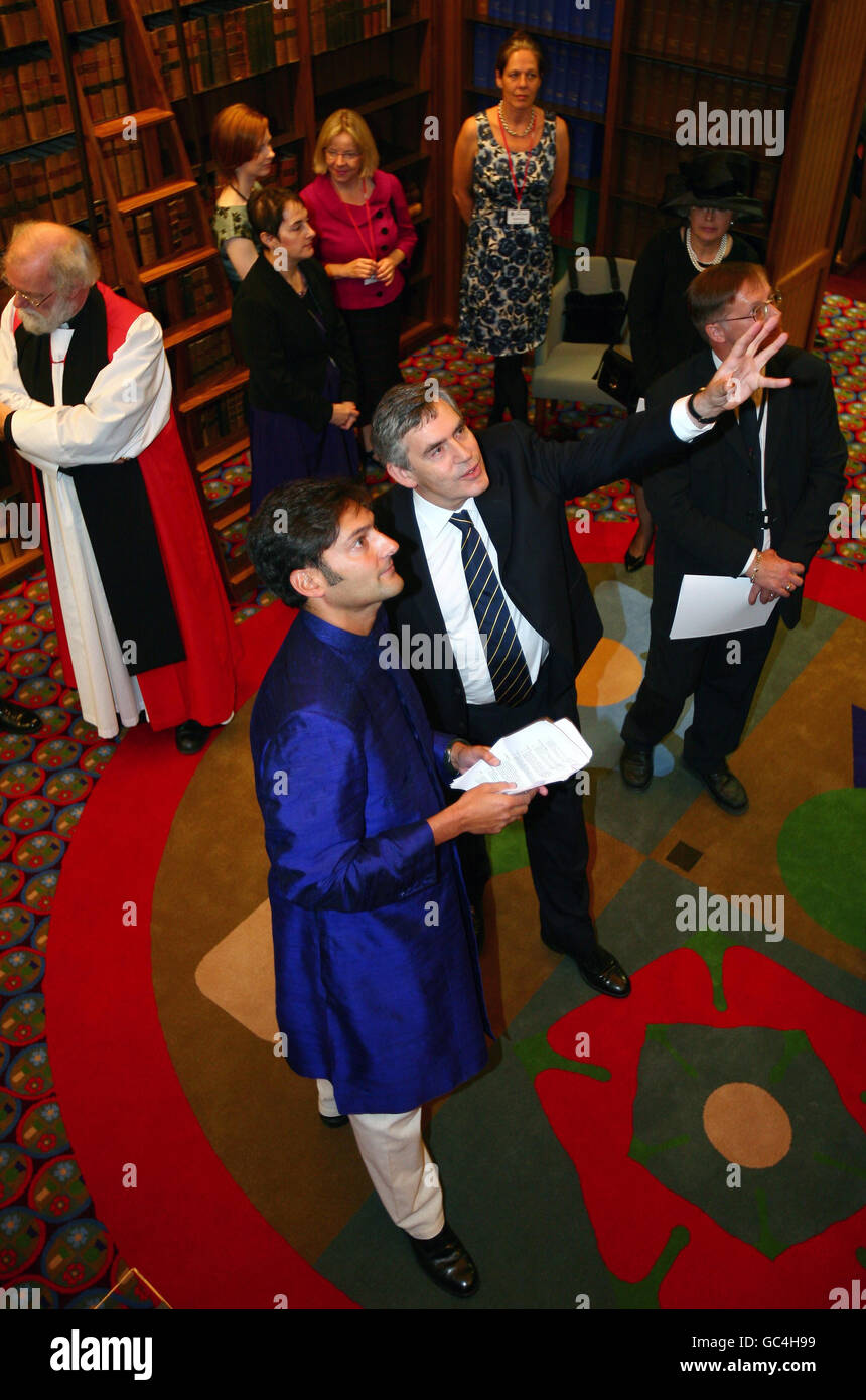 Prime Minister Gordon Brown speaks with Vijay Rangarajan about the ...