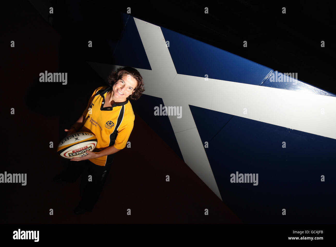 Sru fast track referee hi-res stock photography and images - Alamy