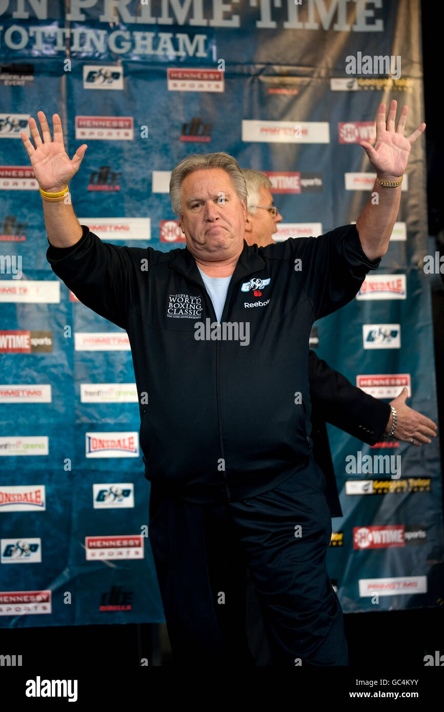 Boxing - Carl Froch v Andre Dirrell - Weigh In - Market Square Stock ...