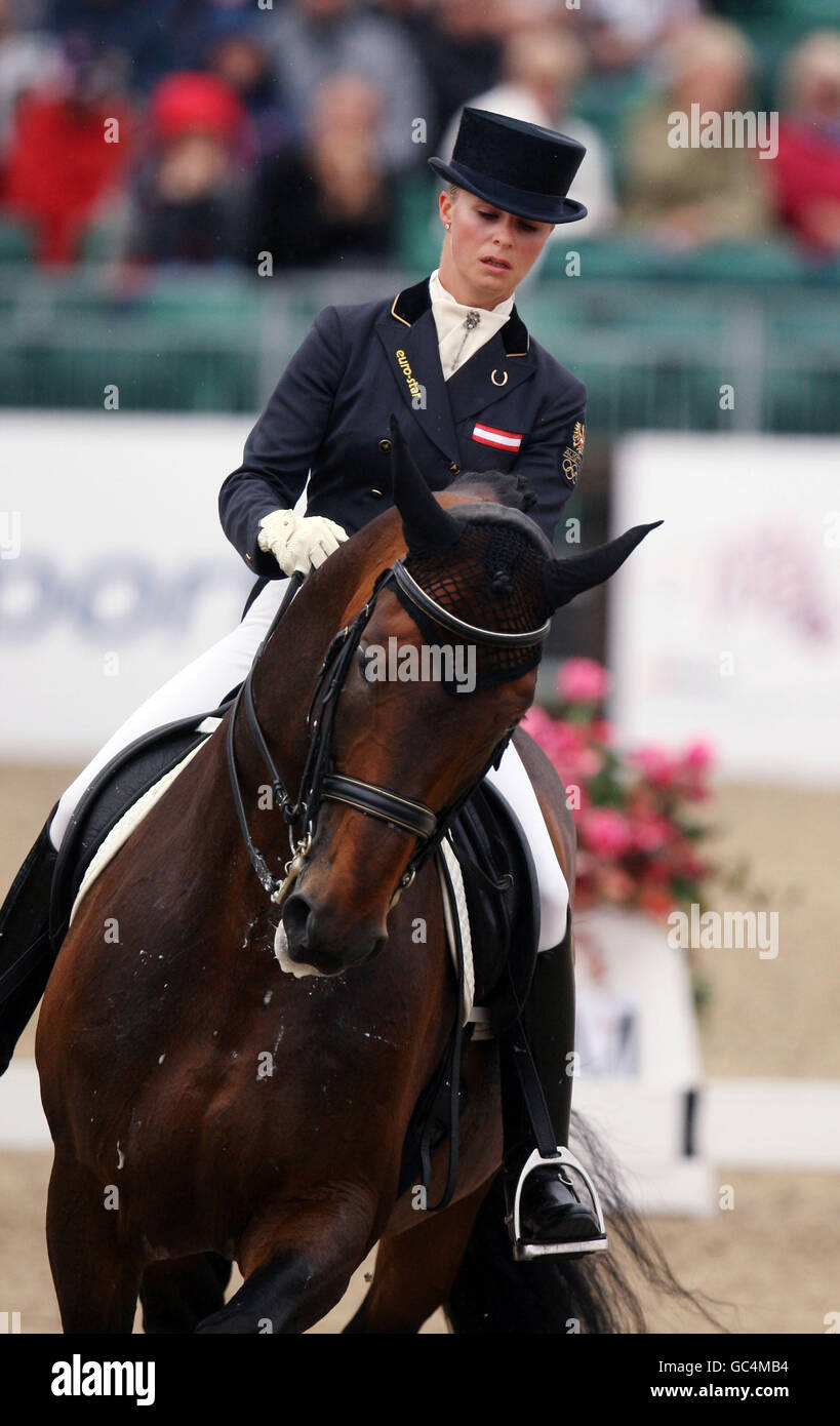 Victoria max theurer hi-res stock photography and images - Alamy