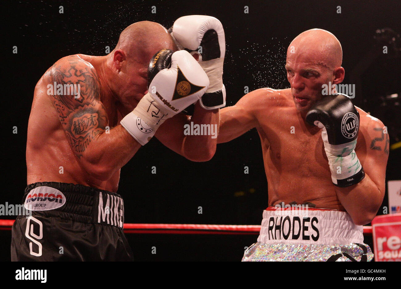 Boxing - European Light-Middleweight Championship & WBC Eliminator ...