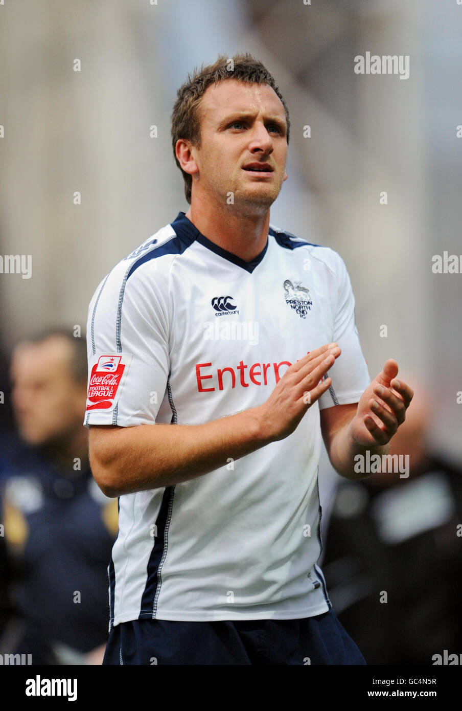 Soccer football applaud claps clap clapping hi-res stock photography ...