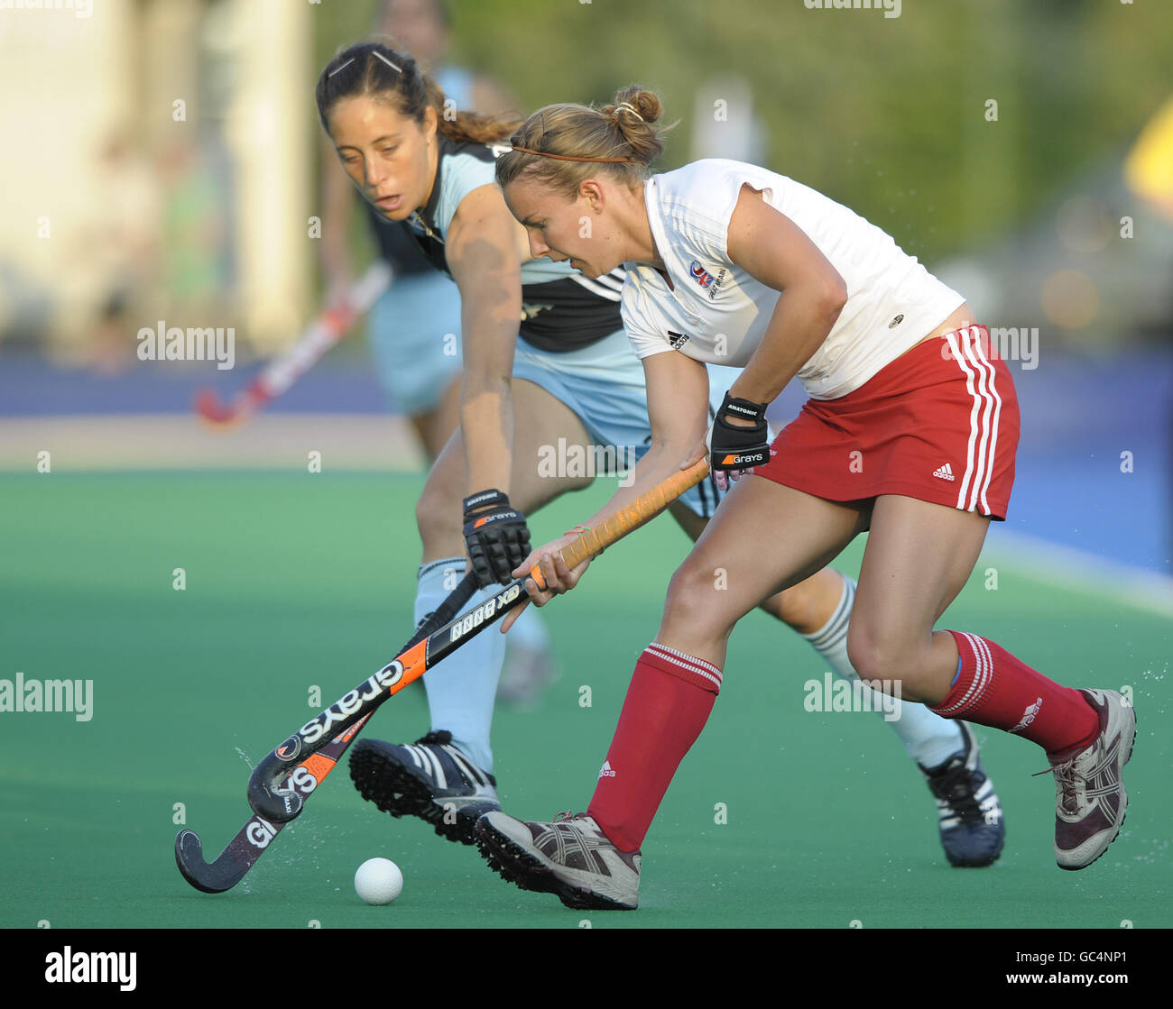 Great Britain's Hayley Brown challenges with Argentina's Silvina D'Elia ...