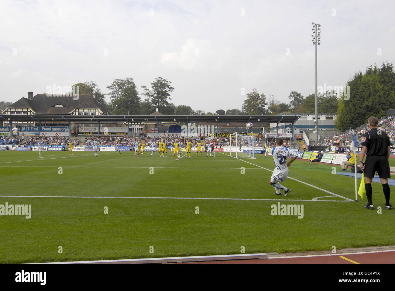 Brighton and hove albions elliott bennett takes a corner hi-res stock ...