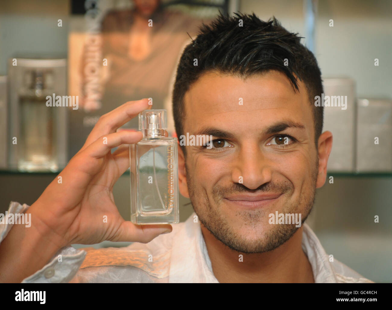 Peter andre fragrance launch hi-res stock photography and images - Alamy