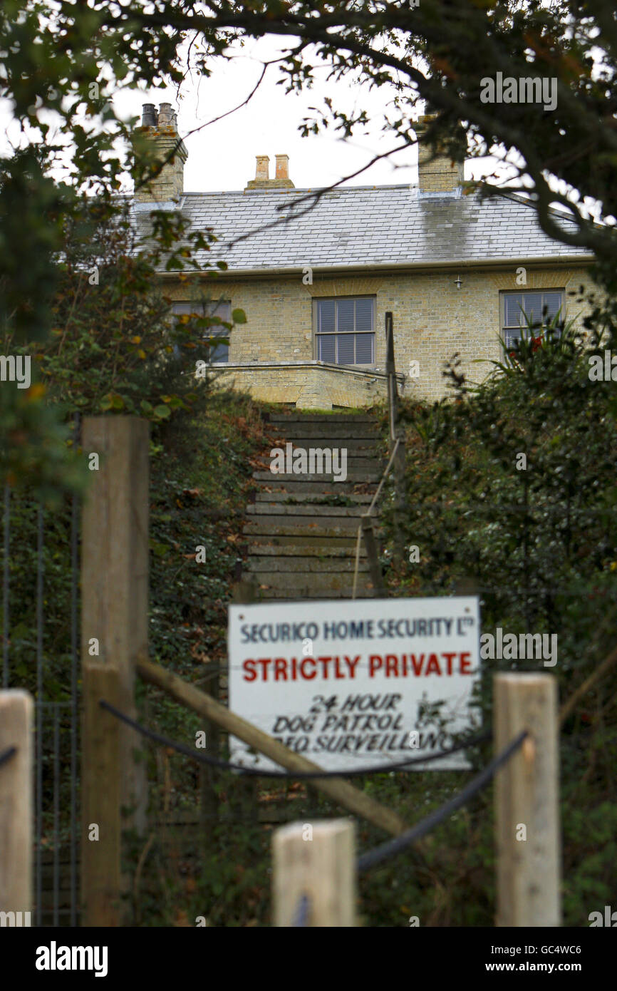 Simon Mann returns to the UK Stock Photo - Alamy