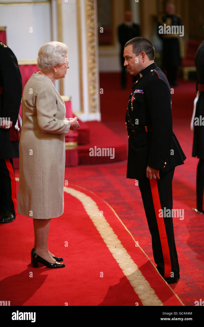 Warrant Officer Class 1 Simon Cook, Adjutant General's Corps, Staff and ...