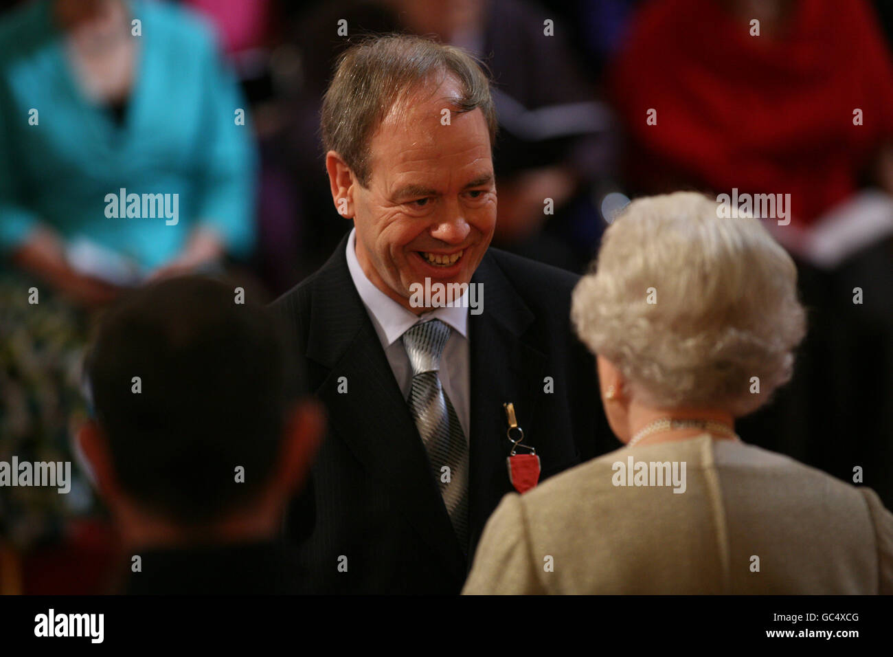 Melvin walton malton made mbe queen buckingham palace hi-res stock ...