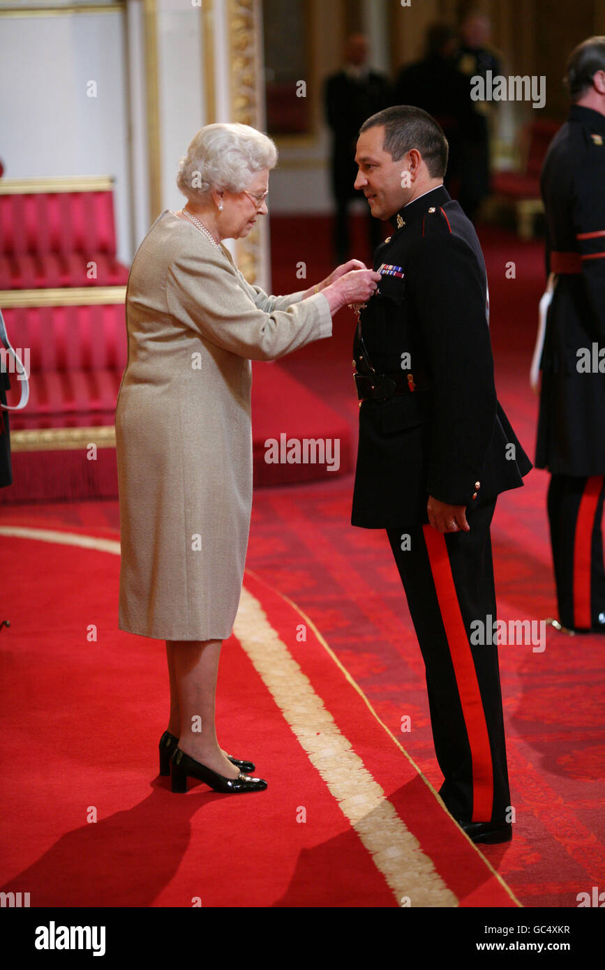 Warrant Officer Class 1 Simon Cook, Adjutant General's Corps, Staff and ...