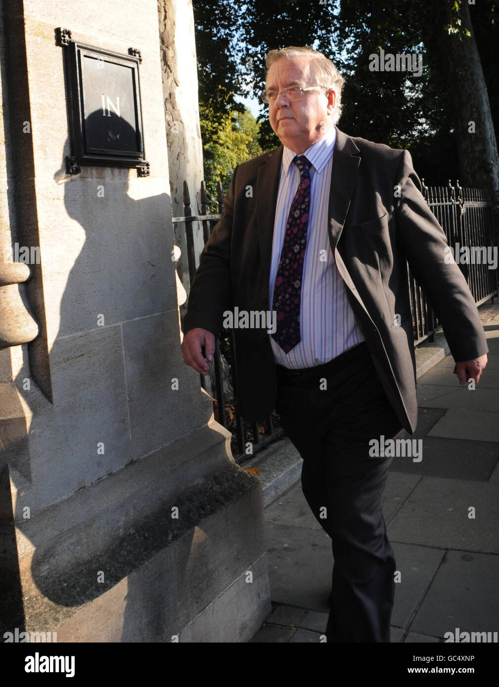 Conservative MP David Wilshire walk to the Houses of Parliament in ...