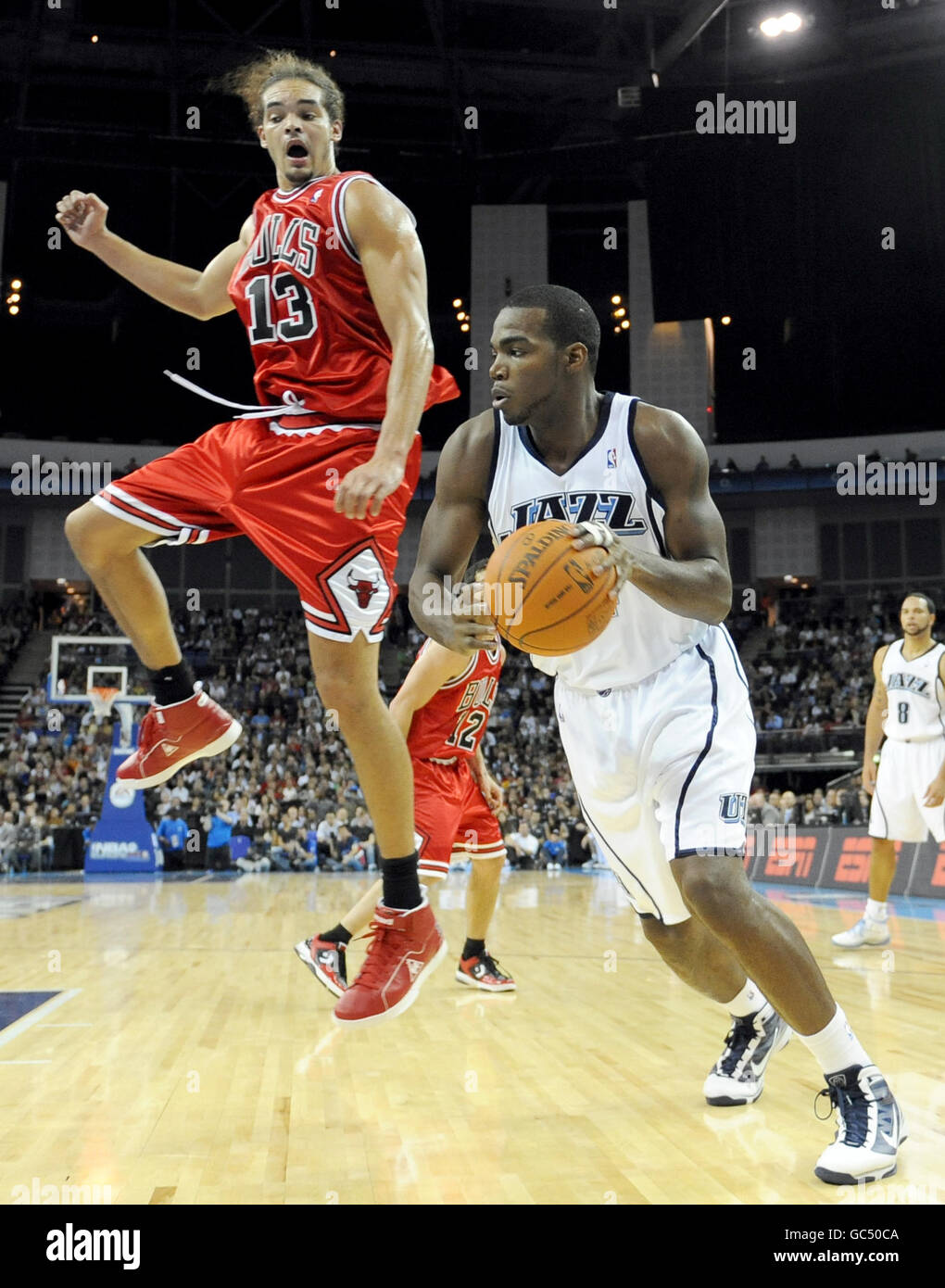 Chicago Bulls' Joakim Noah (left) and Utah Jazz's Paul Milsap (right ...