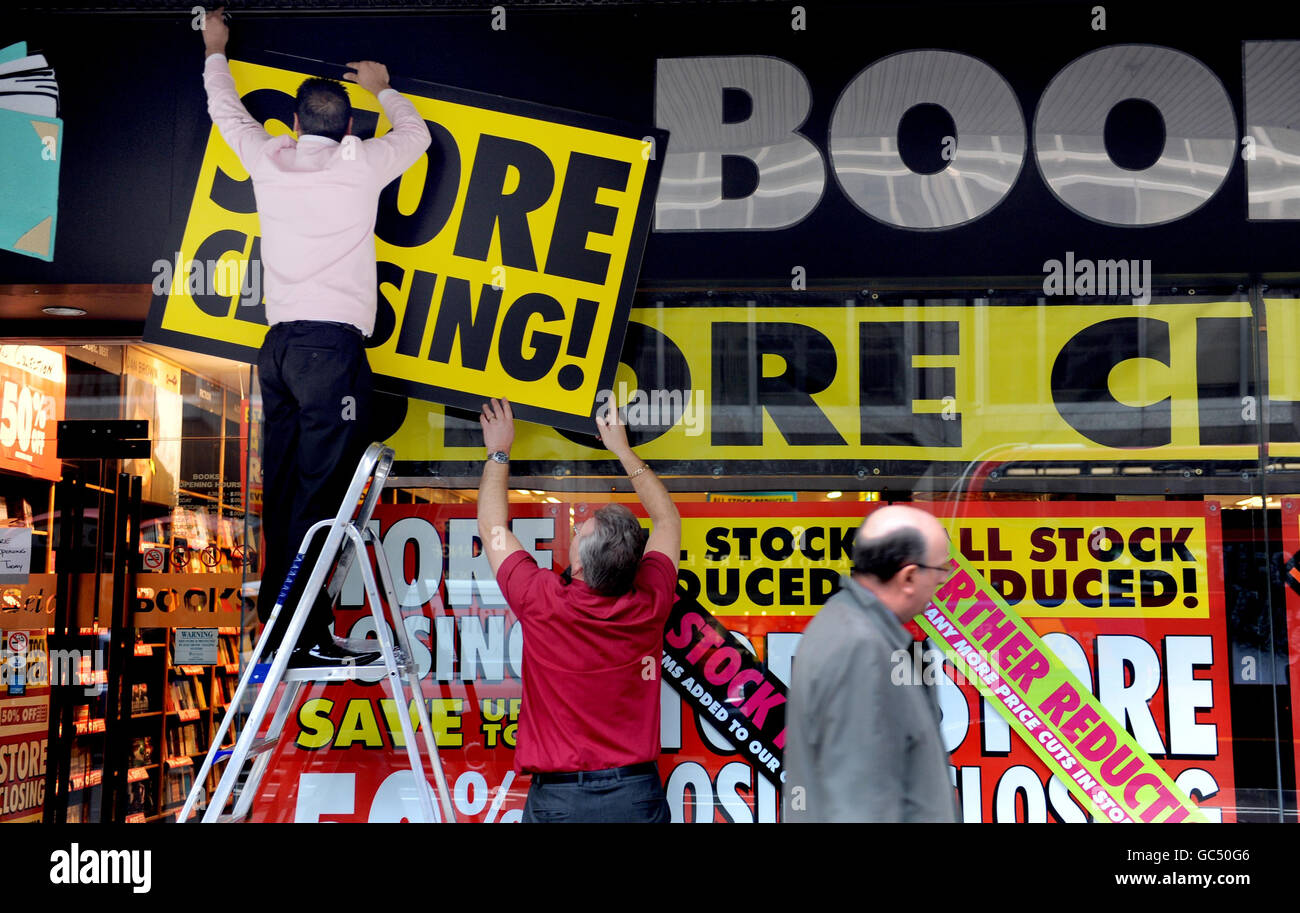 Book hung hi-res stock photography and images - Alamy