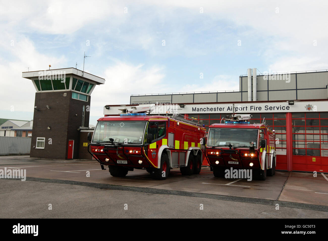 A general view of the fire station at Manchester Airport Stock Photo ...