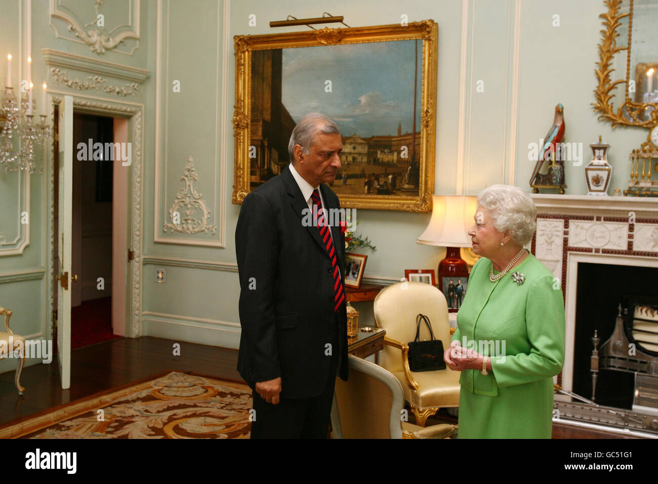 Britain's Queen Elizabeth II holds an audience with the Commonwealth ...
