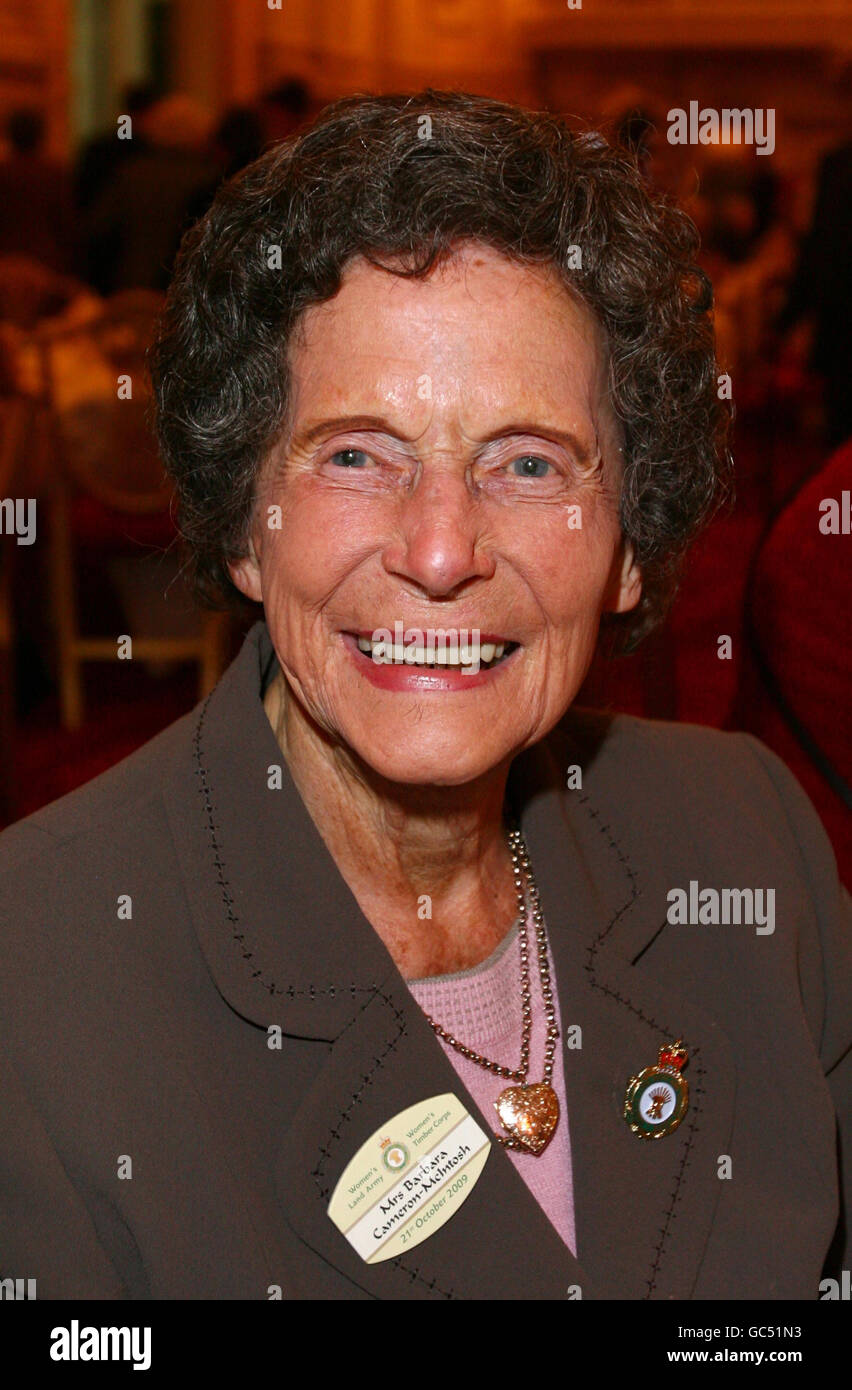 Barbara cameron mcintosh hi-res stock photography and images - Alamy