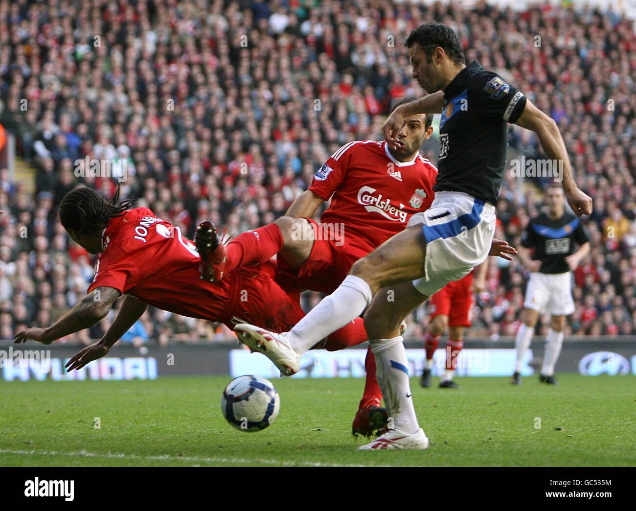 Manchester cross hi-res stock photography and images - Alamy
