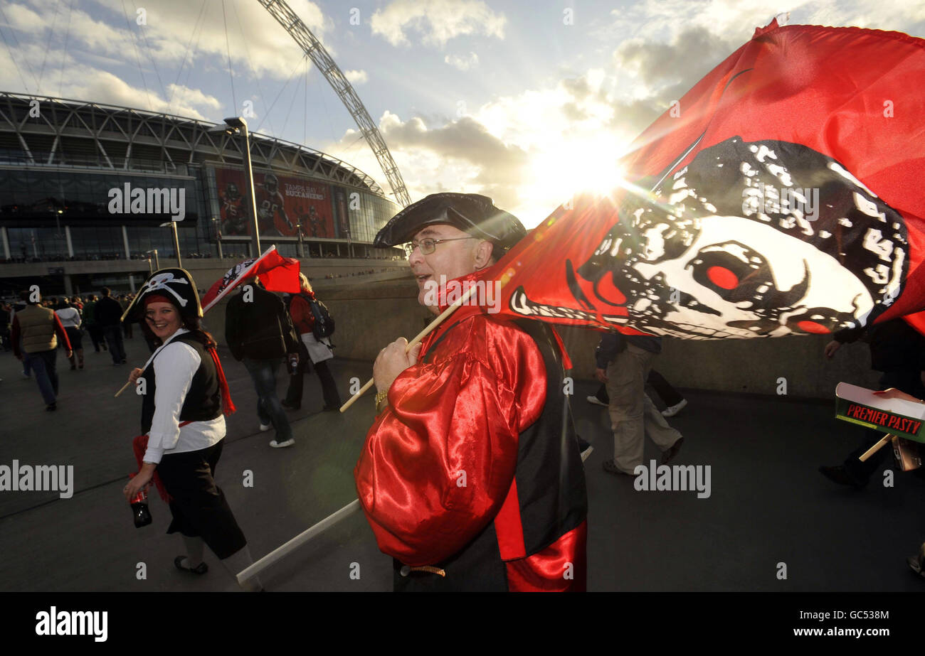 Buccaneers fans hi-res stock photography and images - Alamy