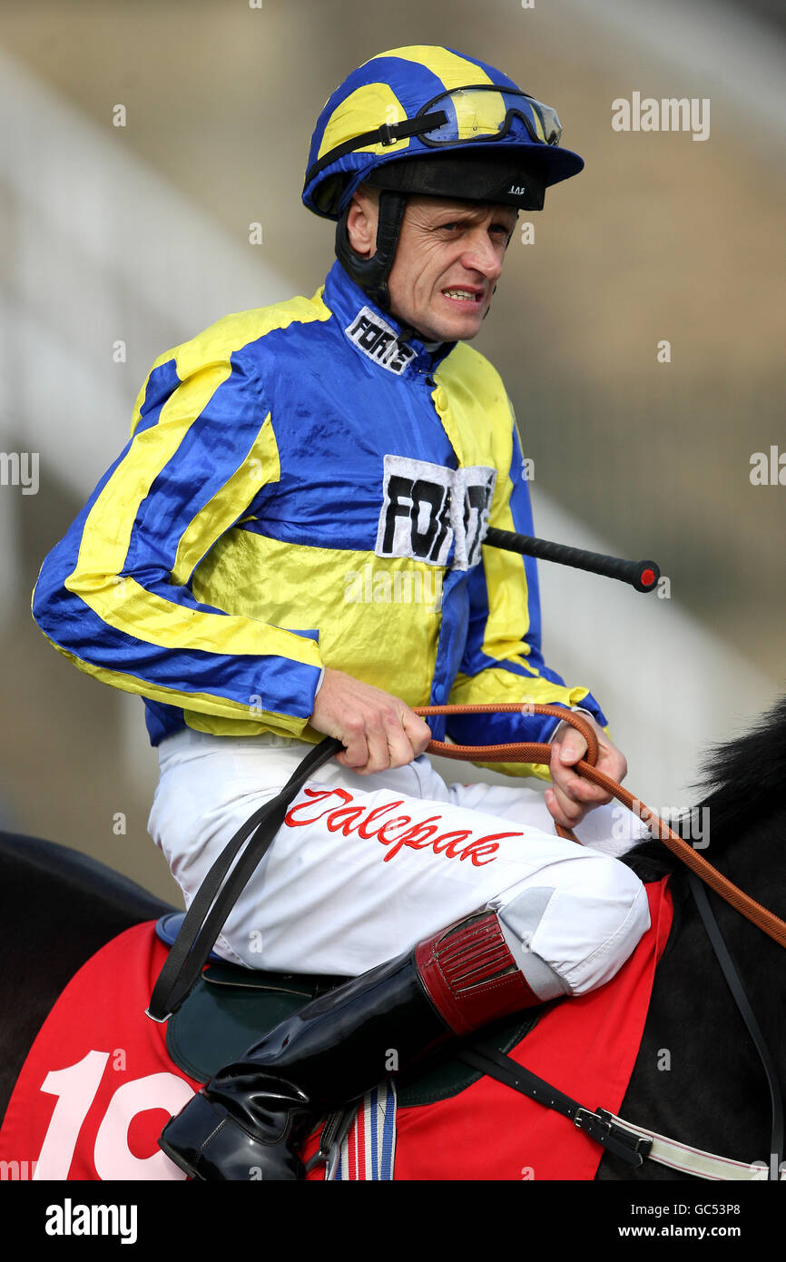 Eddery trophy hi-res stock photography and images - Alamy