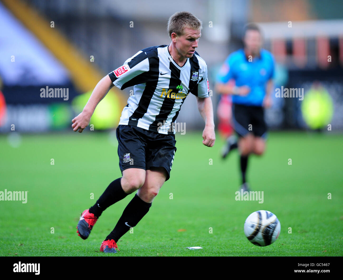 Matt ritchie notts county hi-res stock photography and images - Alamy