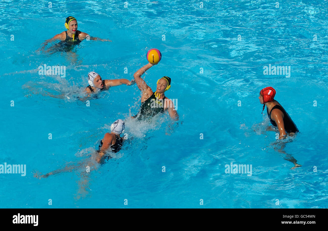 Swimming match hi-res stock photography and images - Alamy