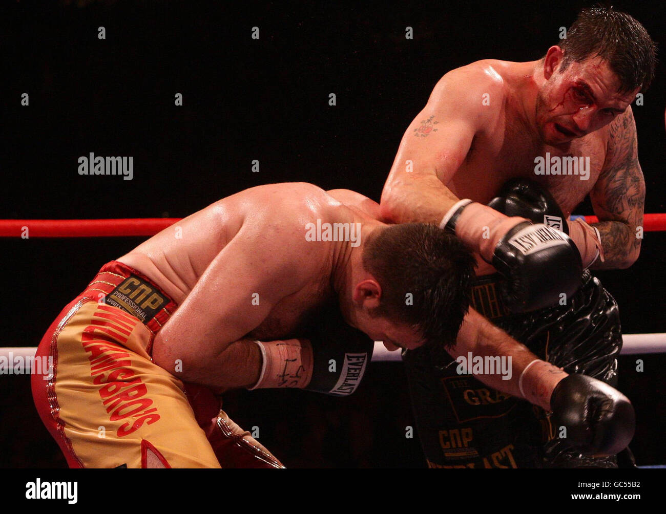 Paul smith tony british super middleweight title echo arena hi-res ...
