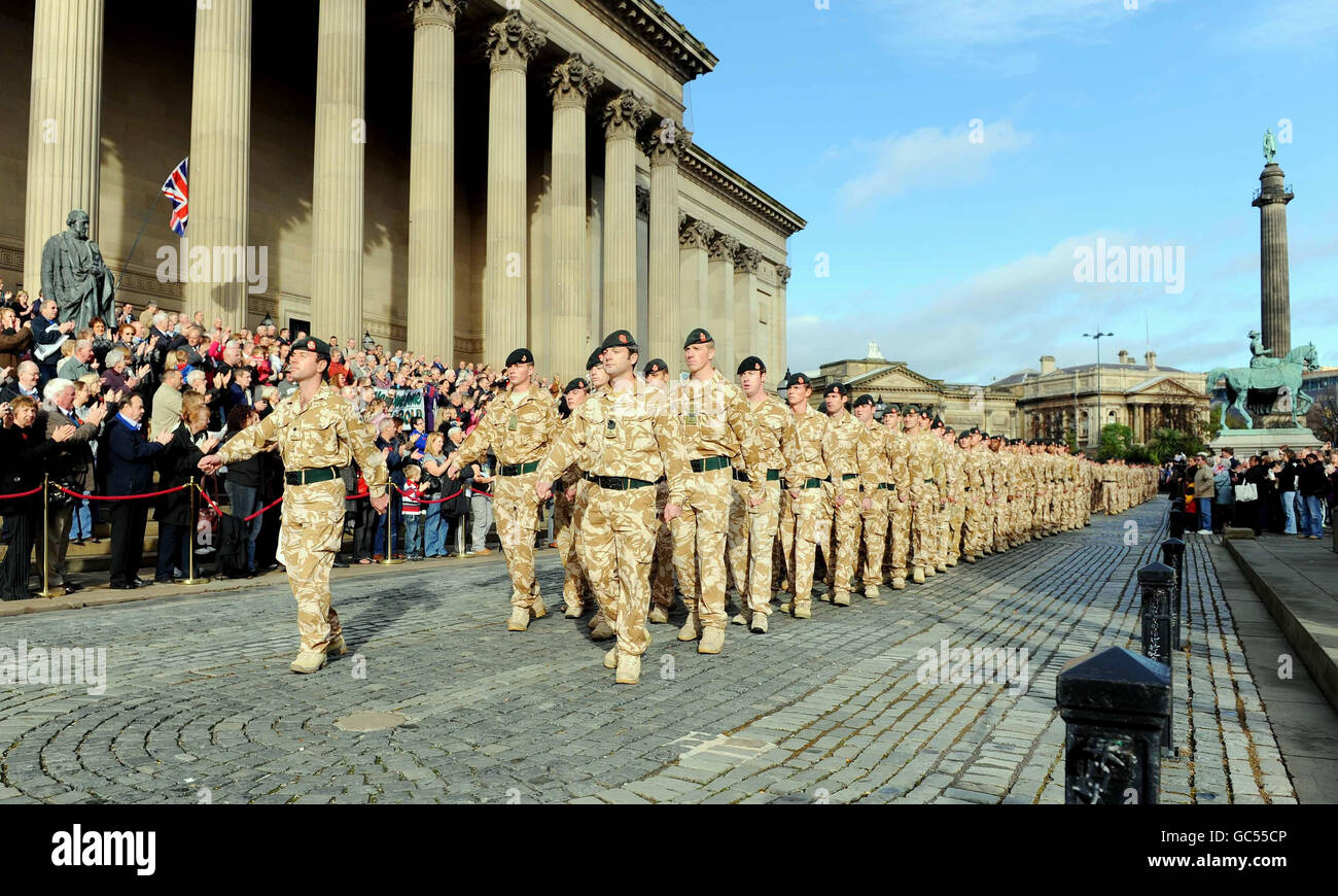 Homecoming parade in Liverpool Stock Photo - Alamy