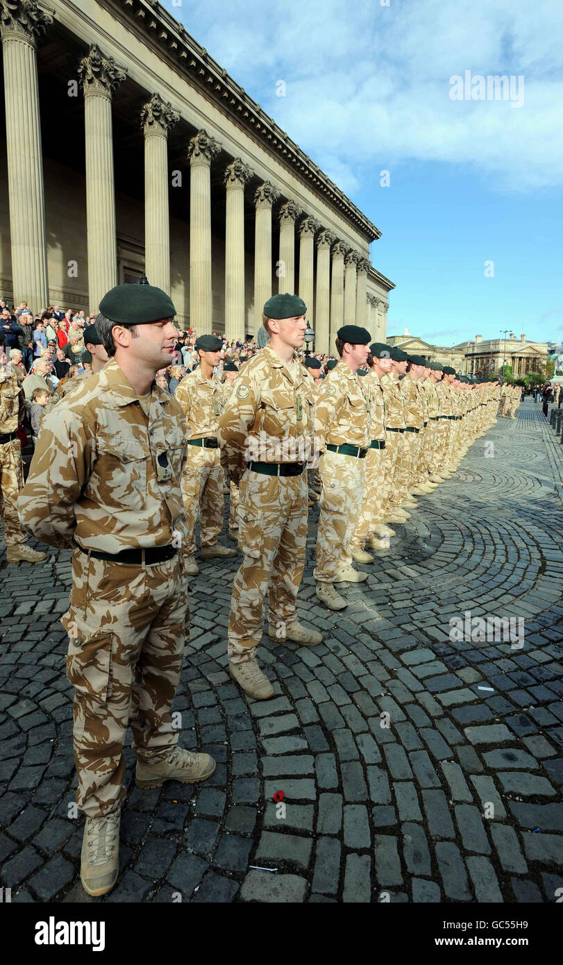 Soldiers from the 2nd Battalion the Rifles (2 RIFLES) parade in front ...