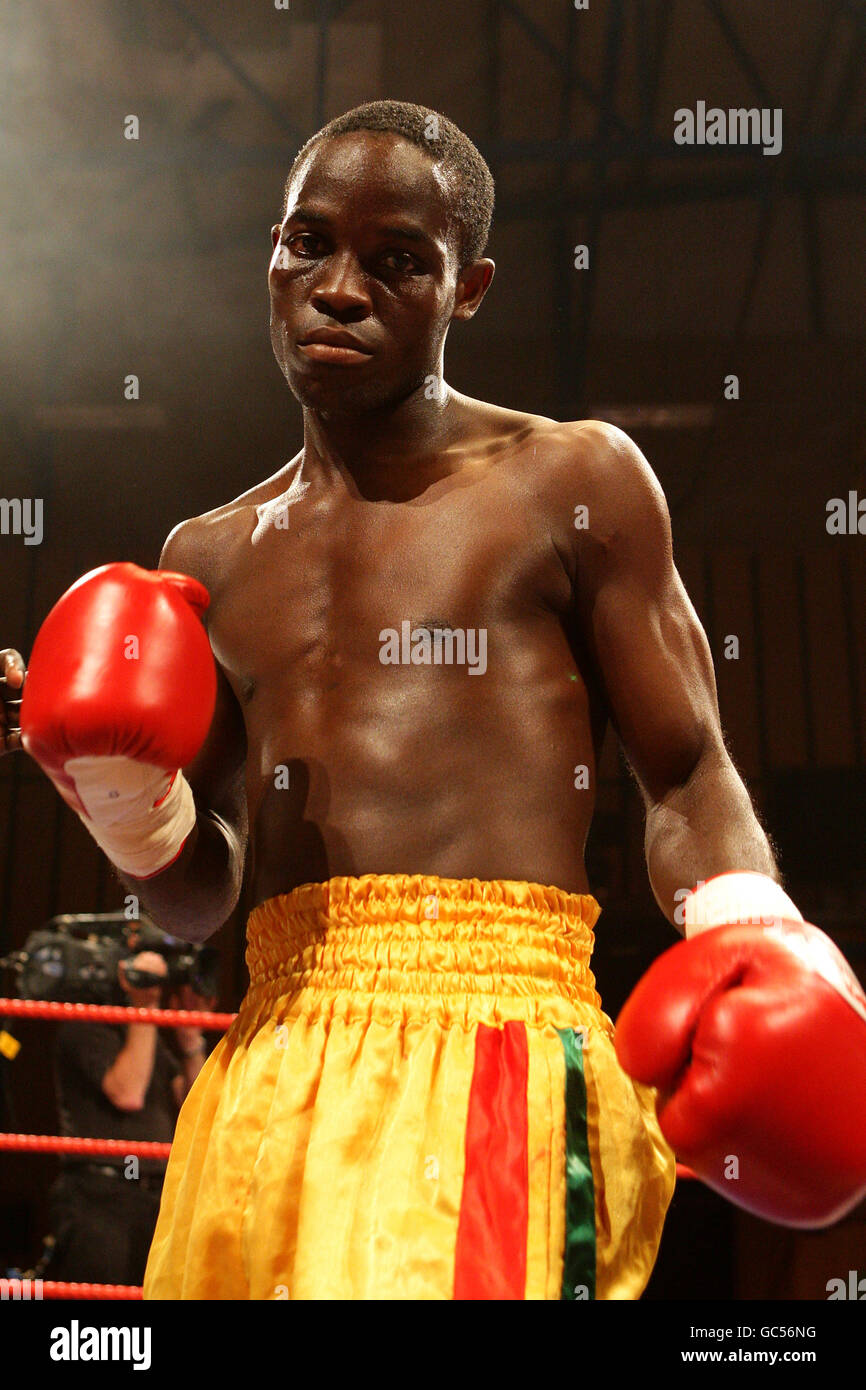 Boxing - British Lightweight Title - John Murray v Scott Lawton - Robin ...
