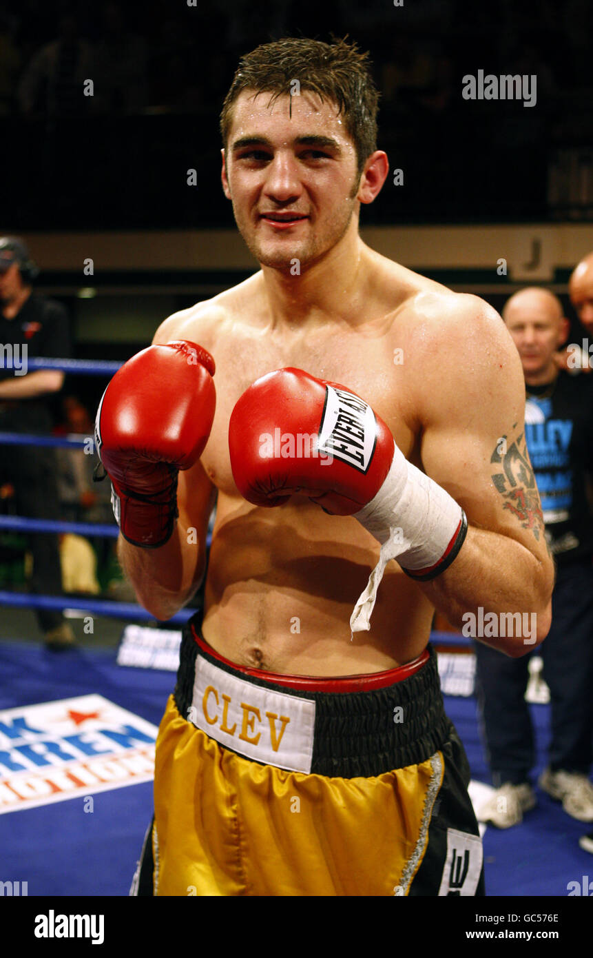 British commonwealth light heavyweight title hi-res stock photography ...