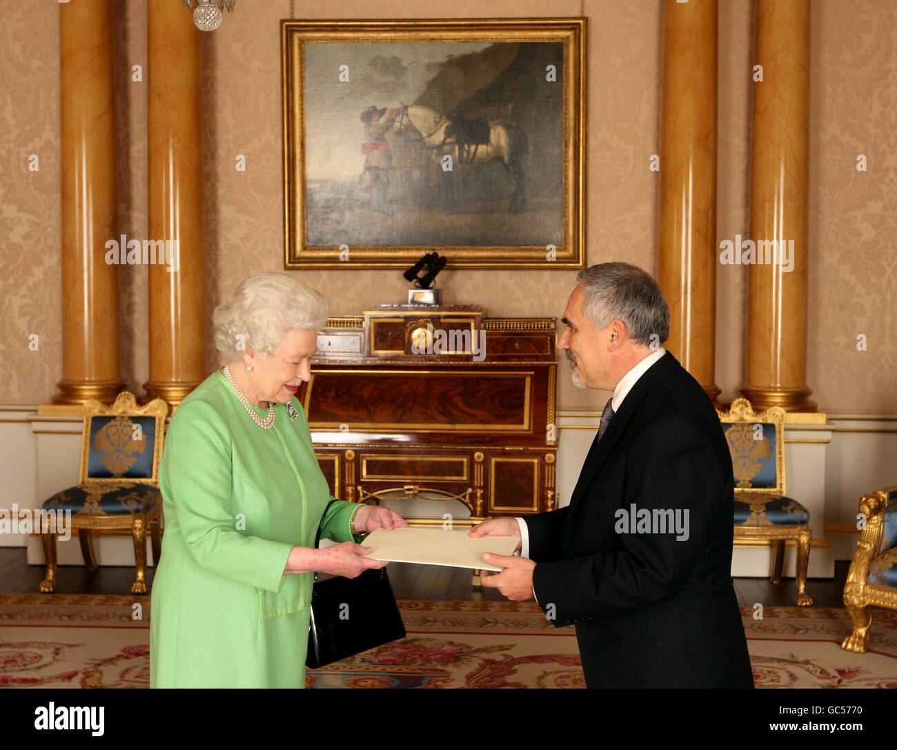 Queen receives credentials Stock Photo - Alamy