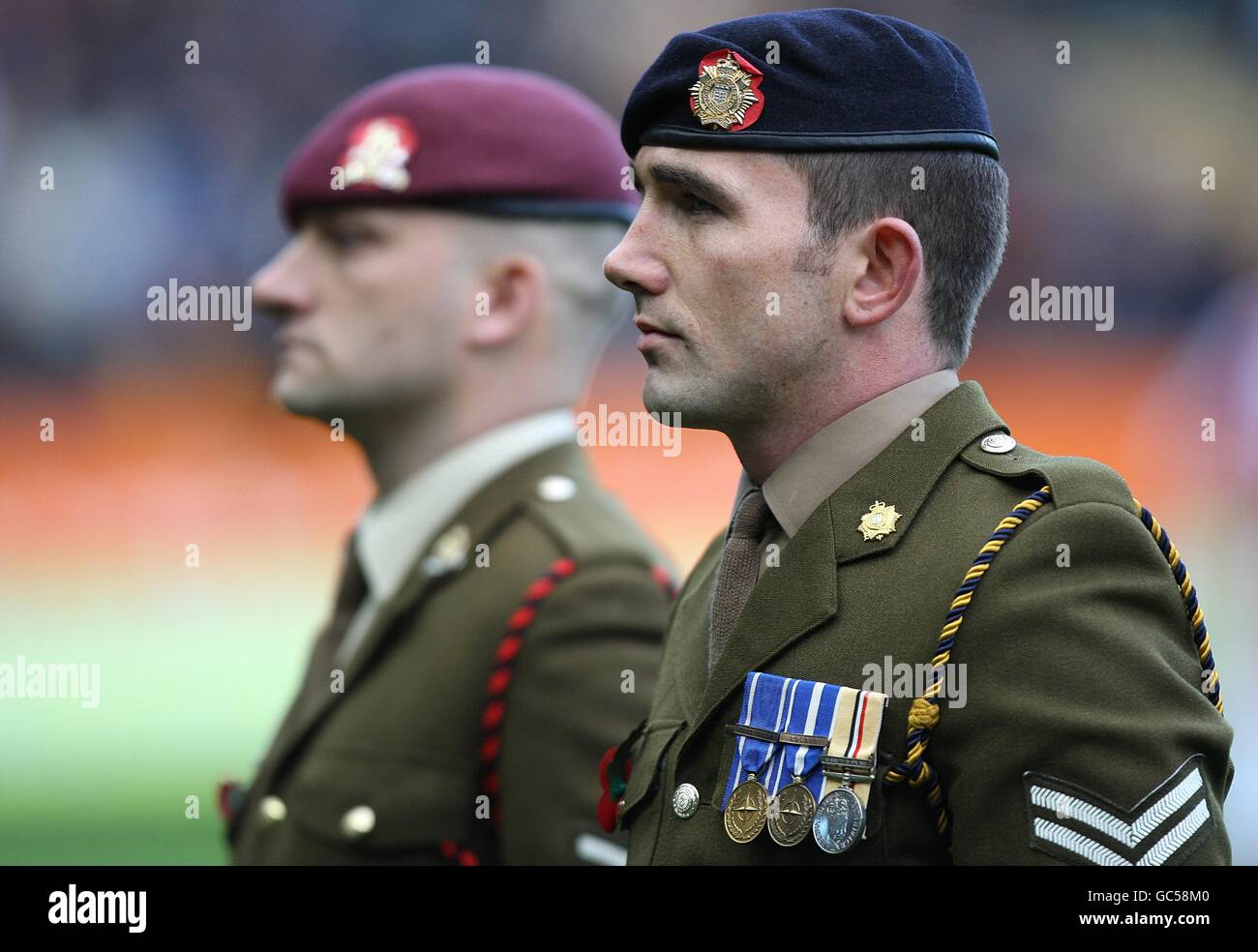 English military personnel hi-res stock photography and images - Alamy