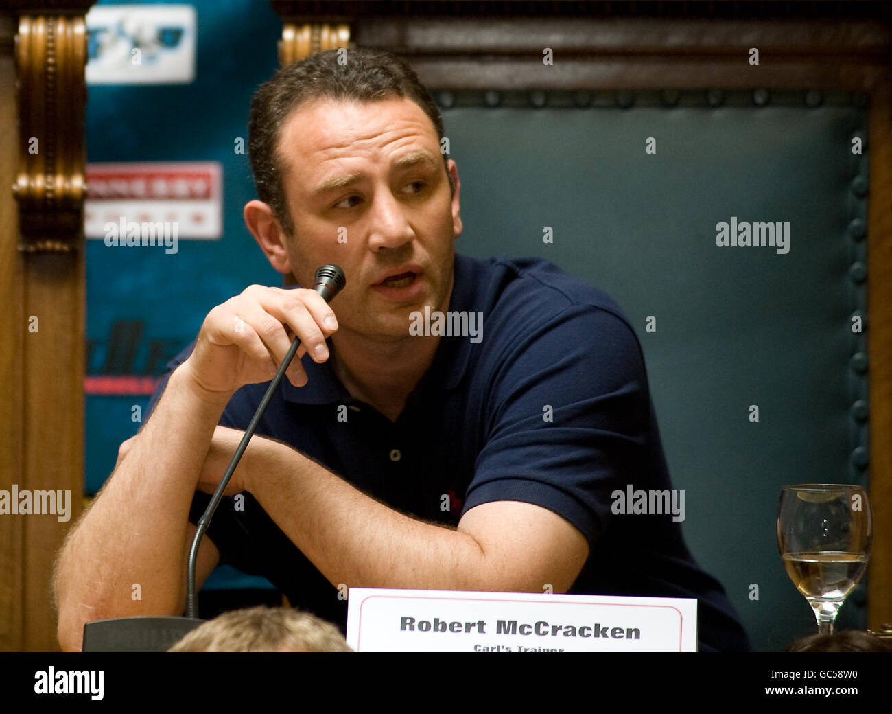 Robert half length mid top rob robert ampics hi-res stock photography ...