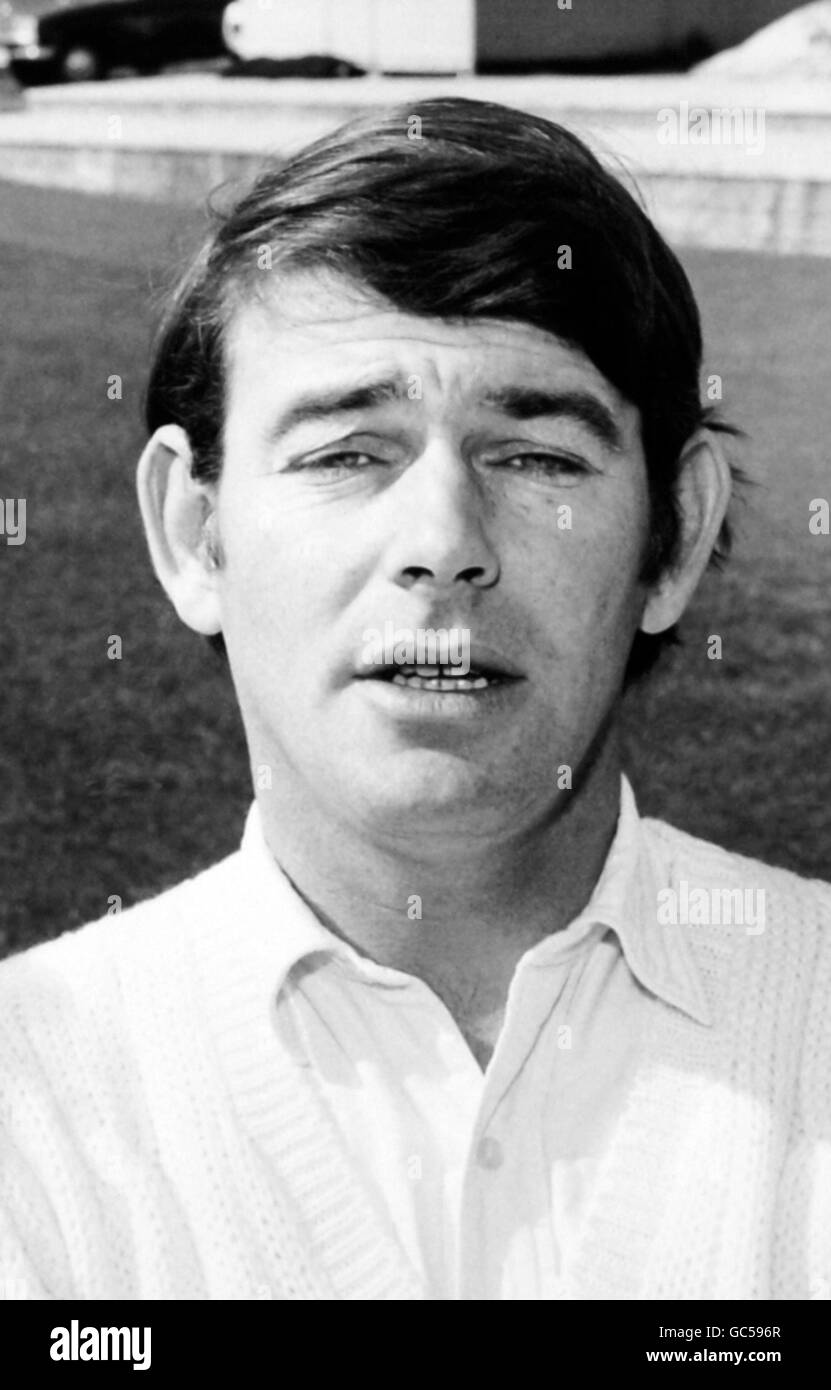 Cricket smiling Black and White Stock Photos & Images - Alamy