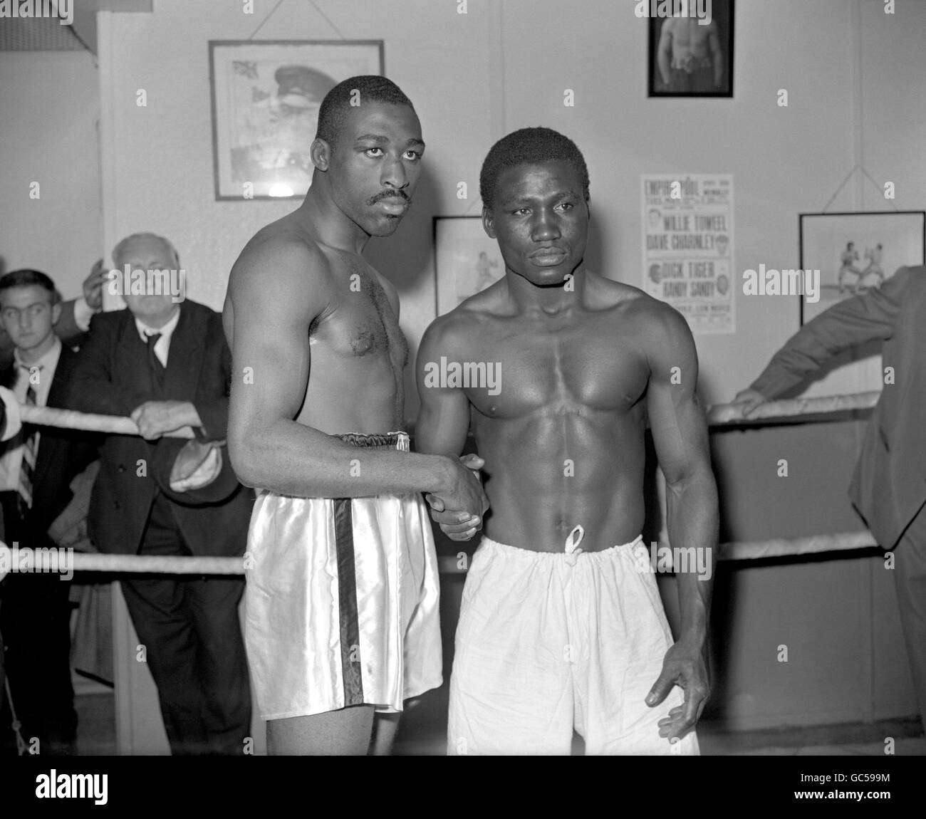 Boxing - Middleweight - Dick Tiger v Randy Sandy - Joe Bloom Boxing Gym ...