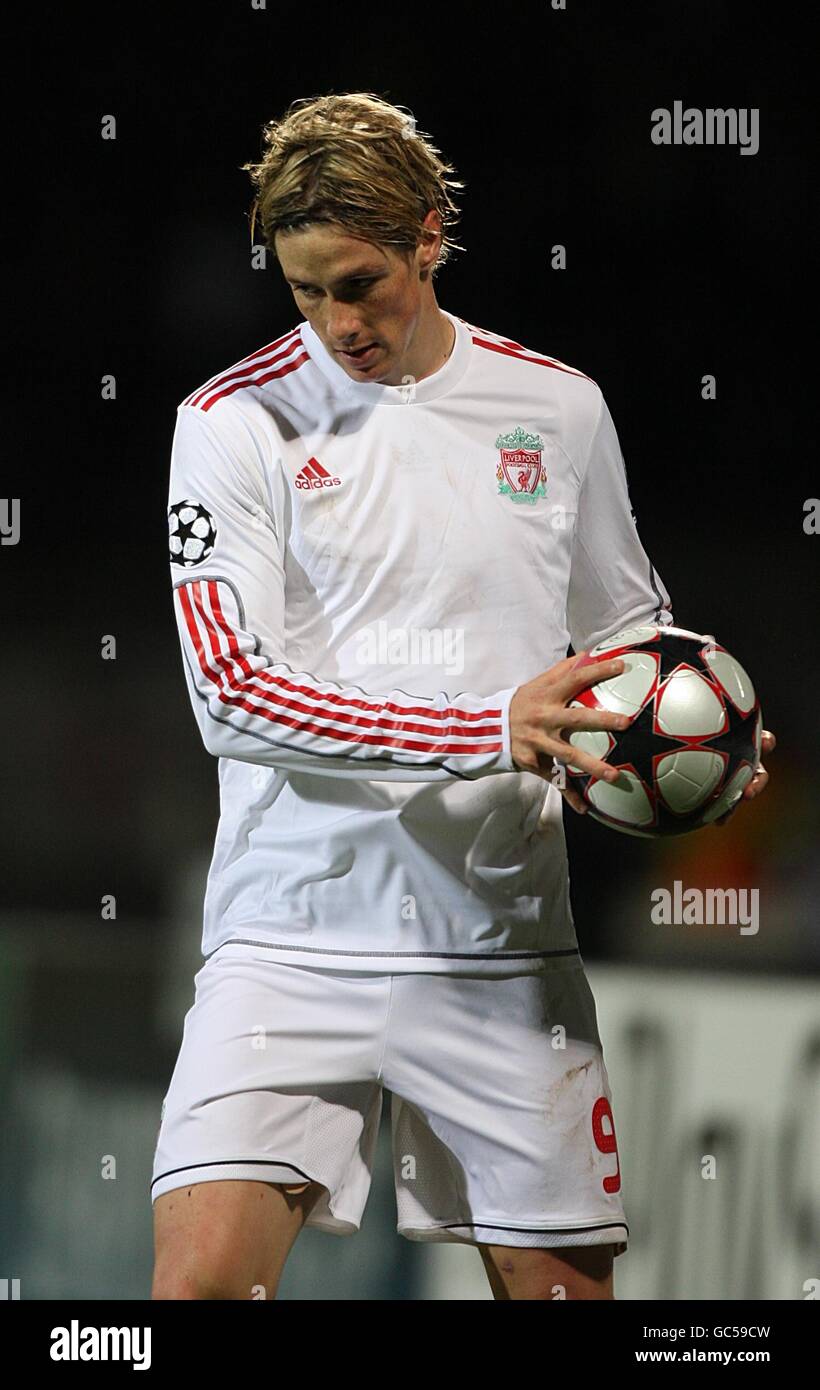 Olympique lyonnais liverpool hi-res stock photography and images - Alamy