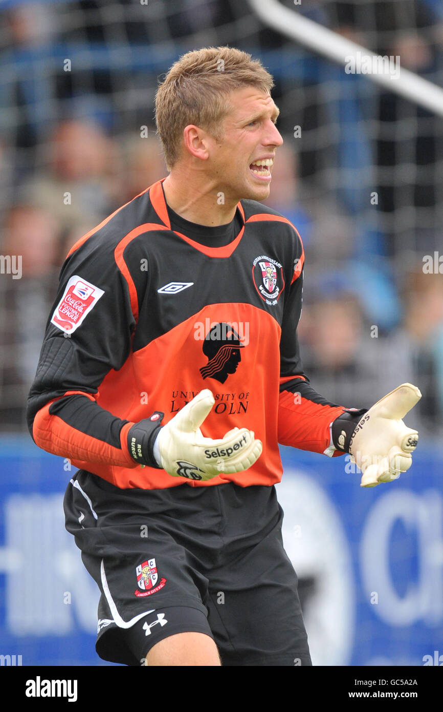 Lincoln city goalkeeper robert burch hi-res stock photography and ...