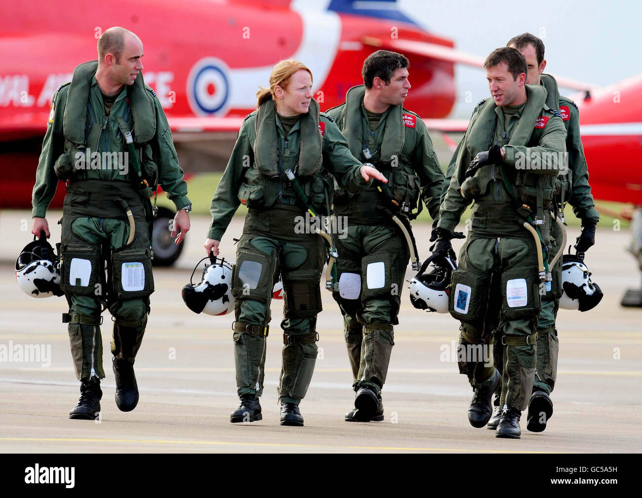 Red arrows pilot walks hi-res stock photography and images - Alamy