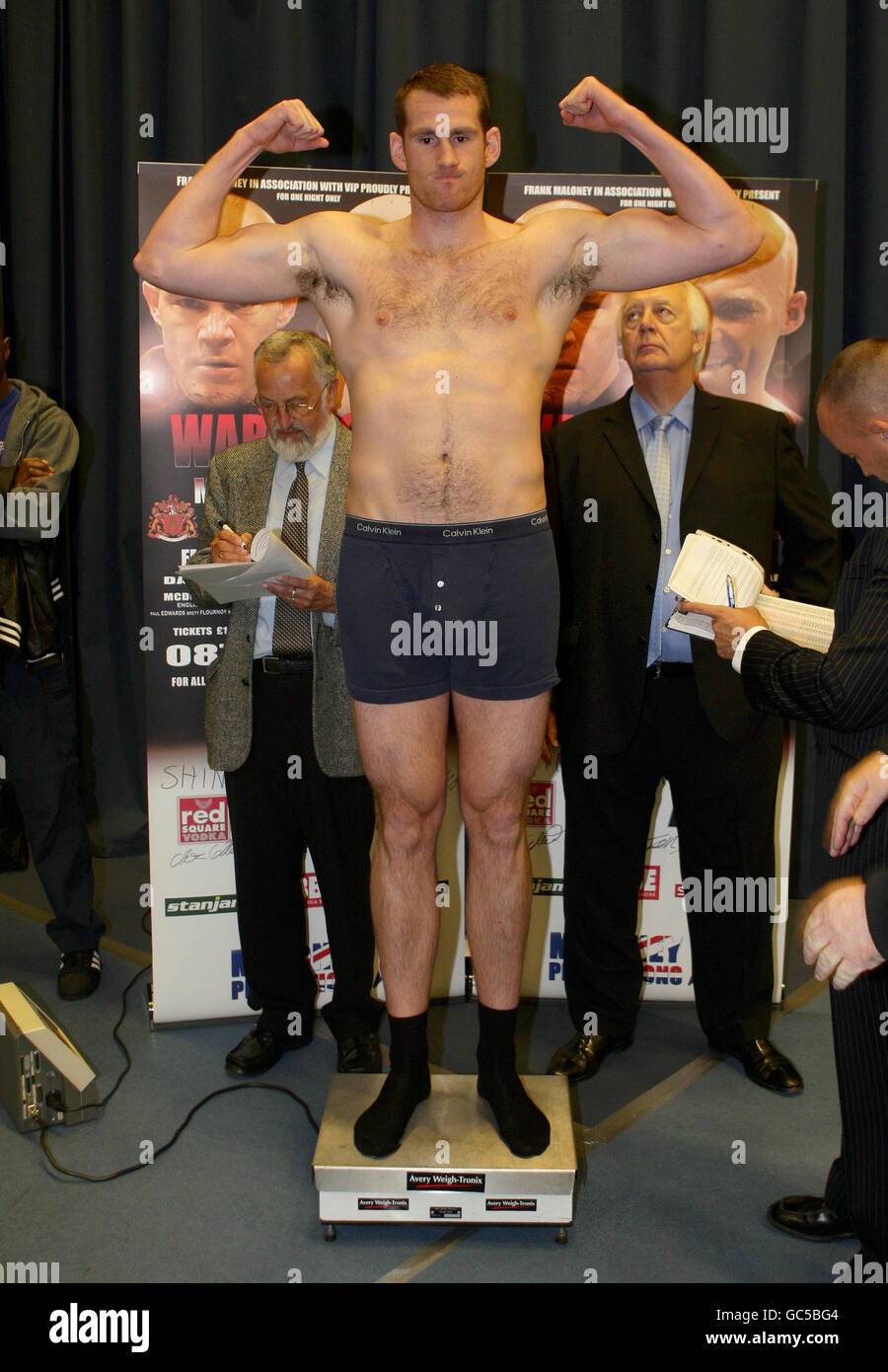 David pryce weighs in at the bolton arena hi-res stock photography and ...